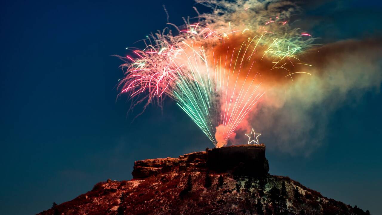 Things to Do This Weekend - Castle Rock Starlighting Event!